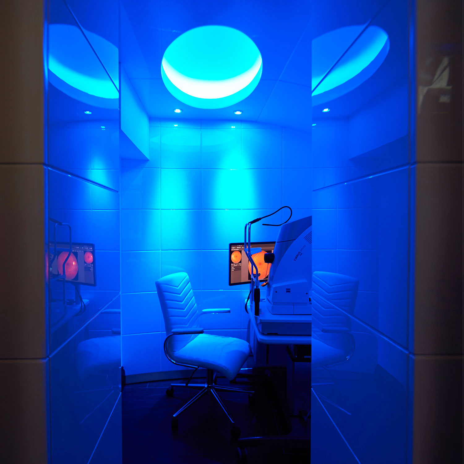 Tom Davies | Bespoke